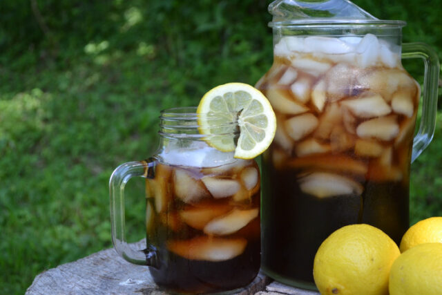 How to Make Classic Southern Sweet Tea | Fluster Buster